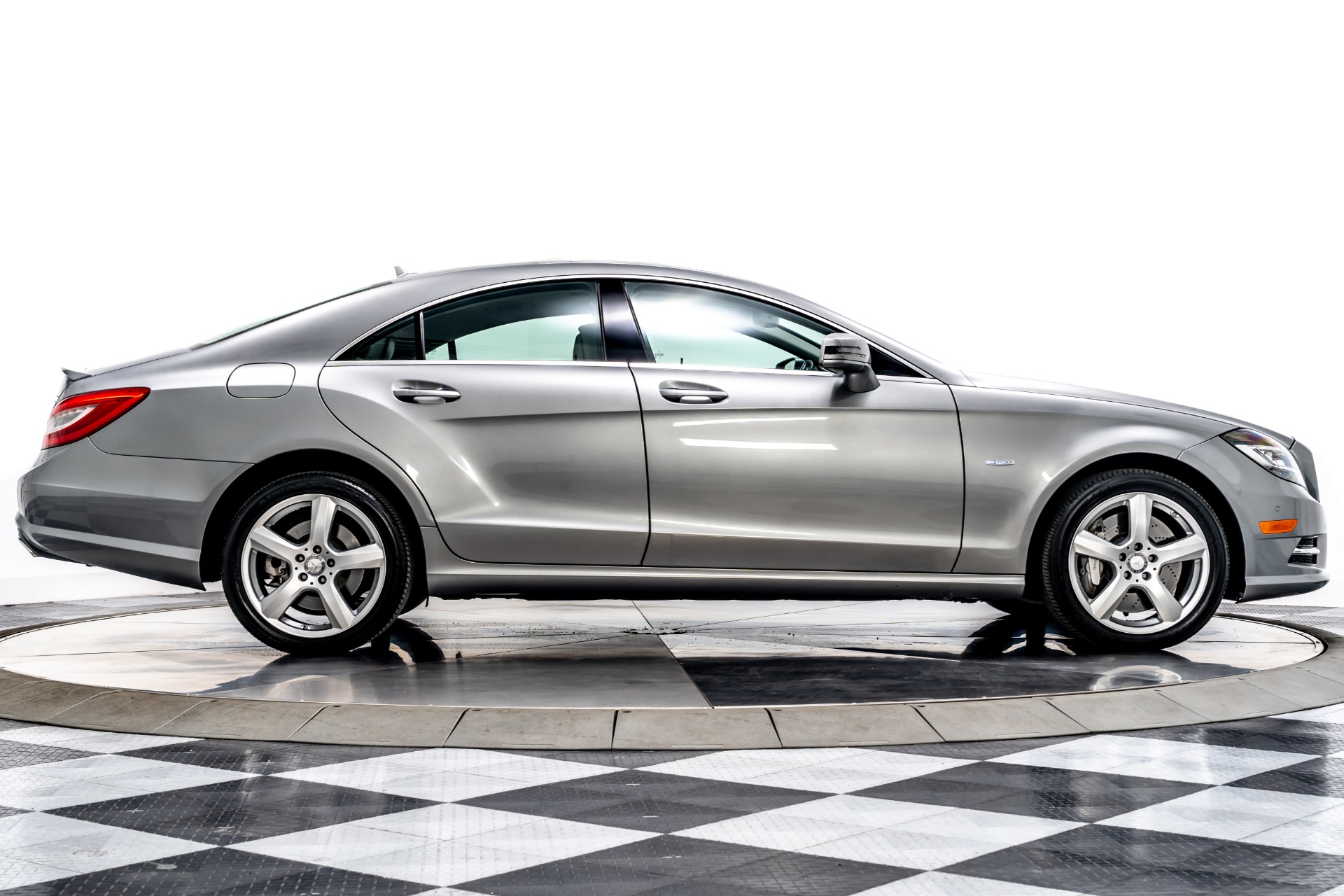 2022 Cls 550 Designo Graphite