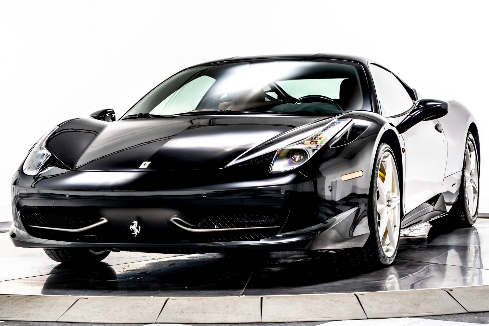 Ferrari 458 Black Carbon Edition Wallpaper