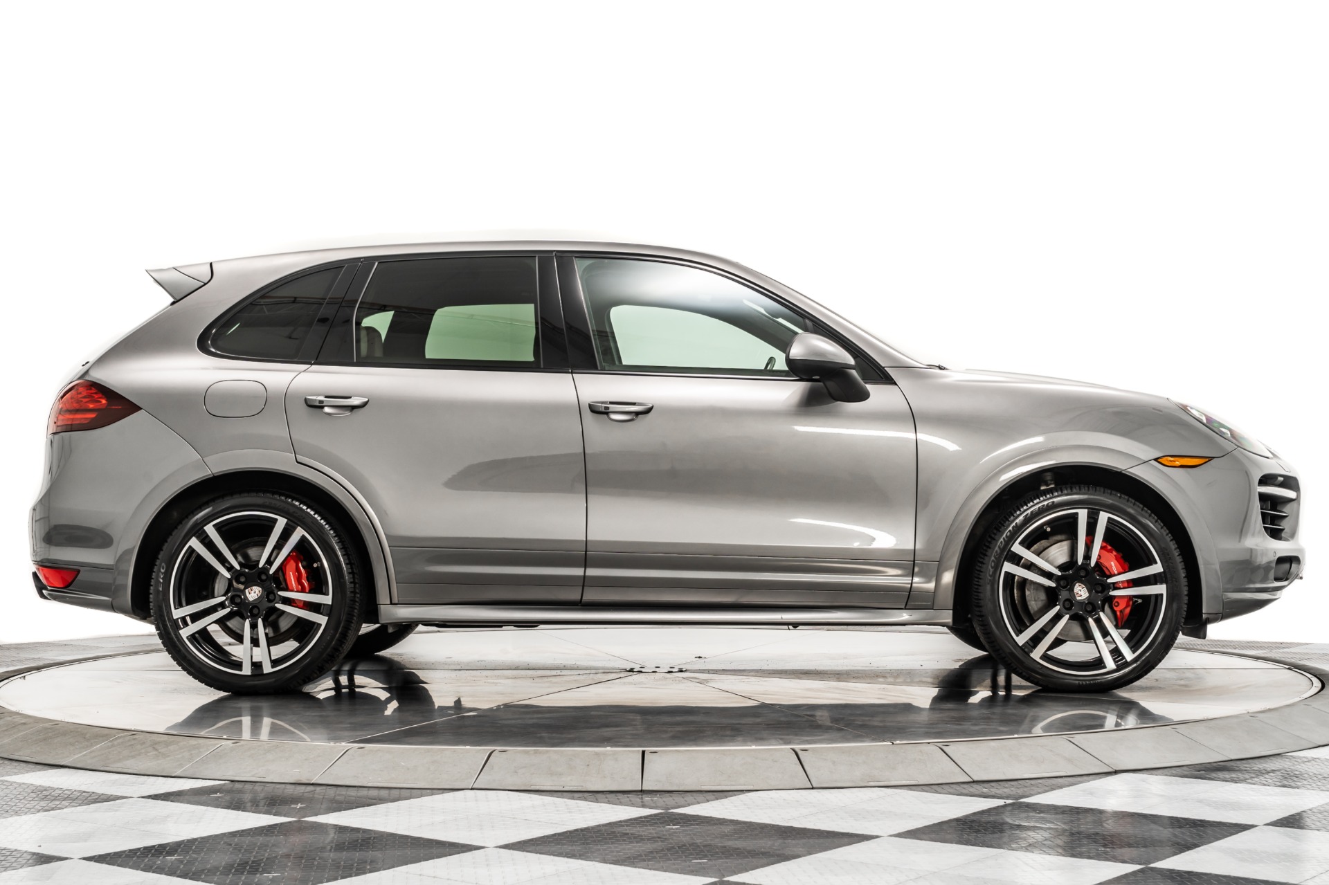 2014 porsche cayenne gts price store