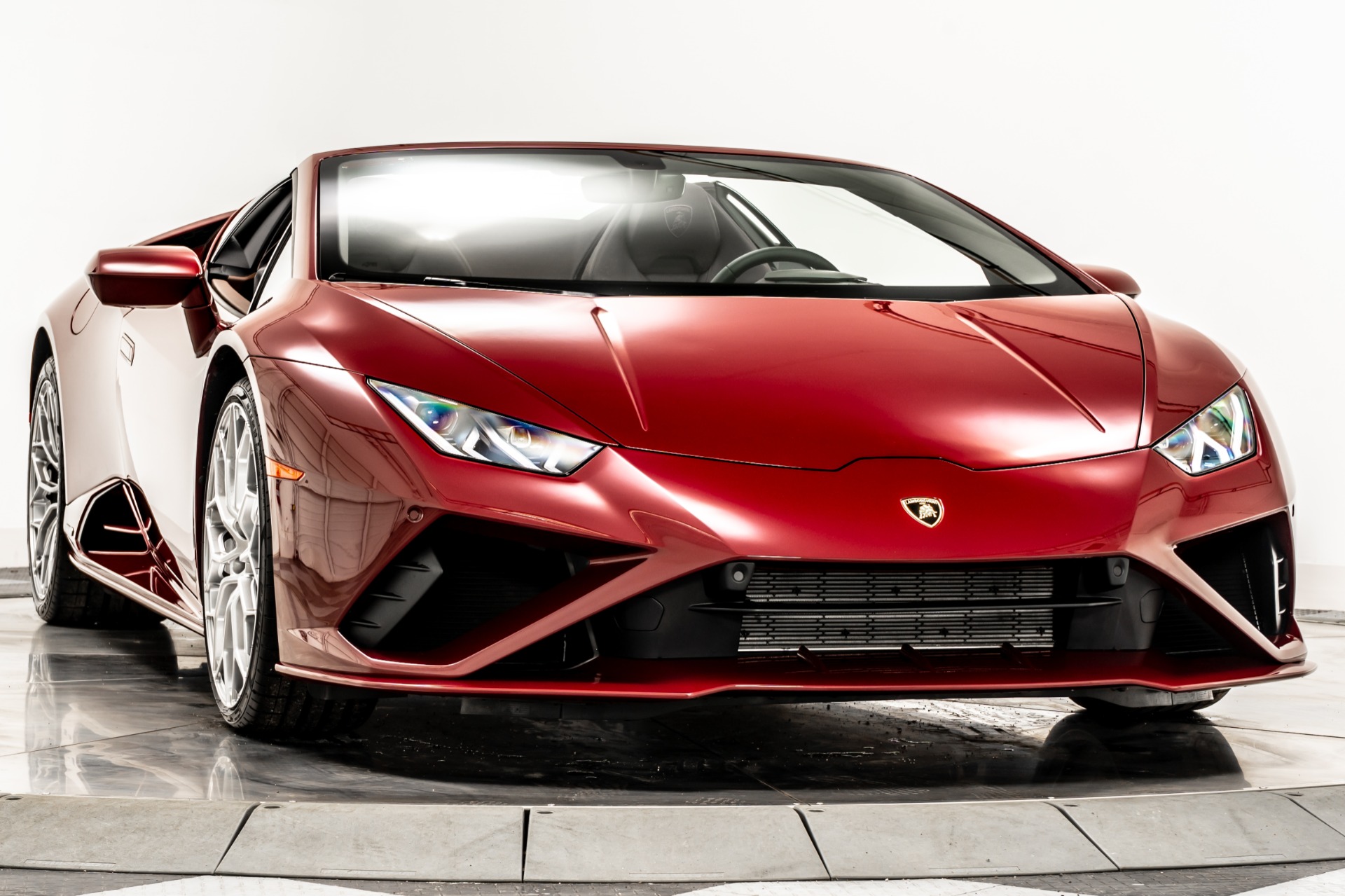 2022 Lamborghini Huracan Red