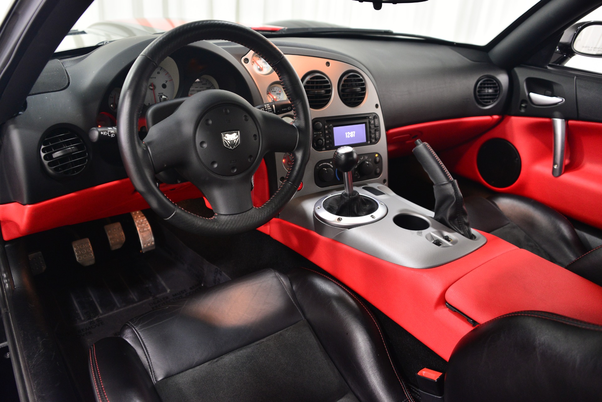 Dodge Viper 2022 Interior