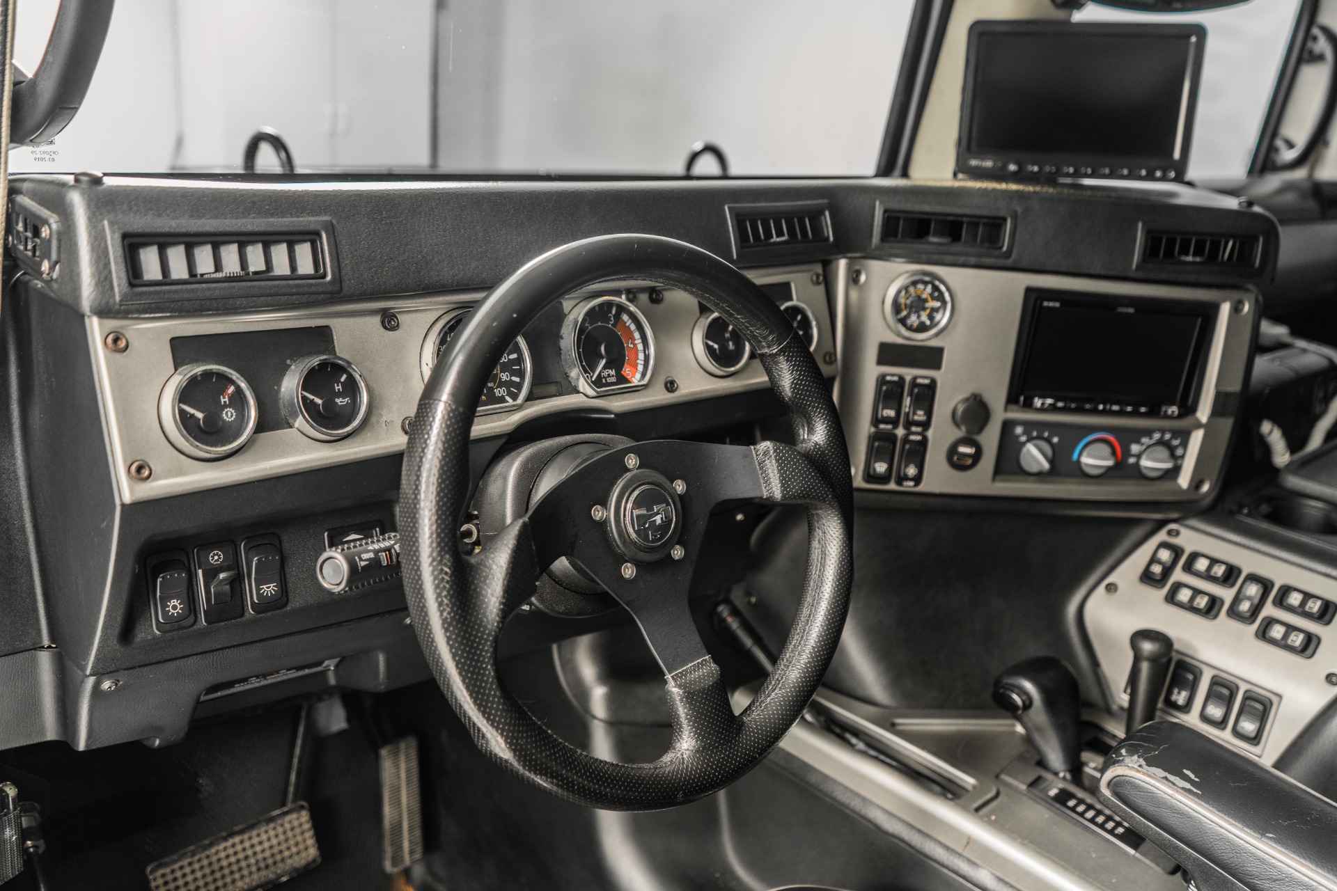 Hummer H1 Alpha Interior