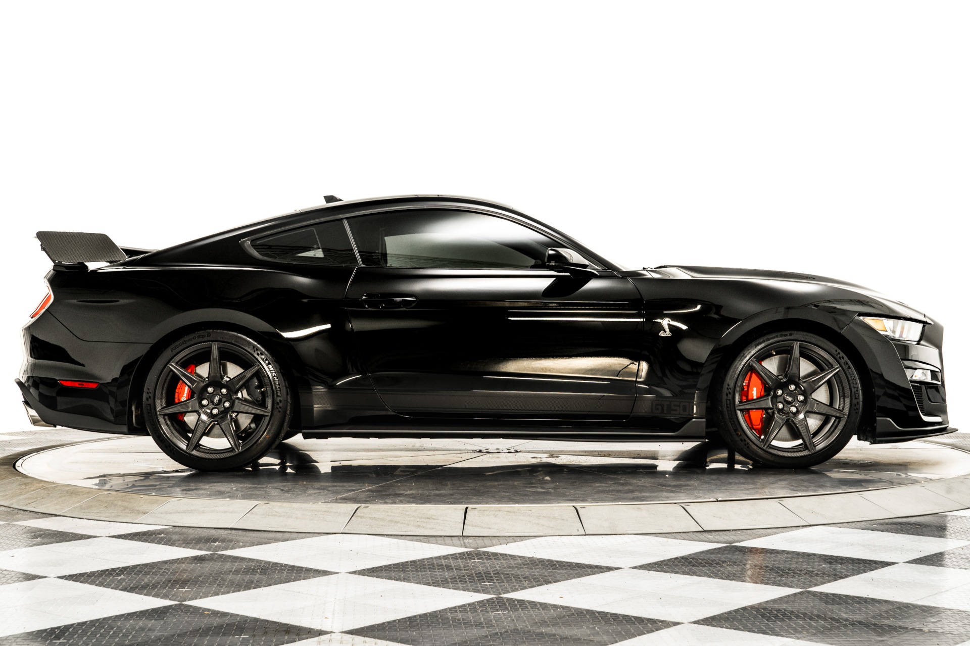 Black Shelby Cobra Mustang 2022