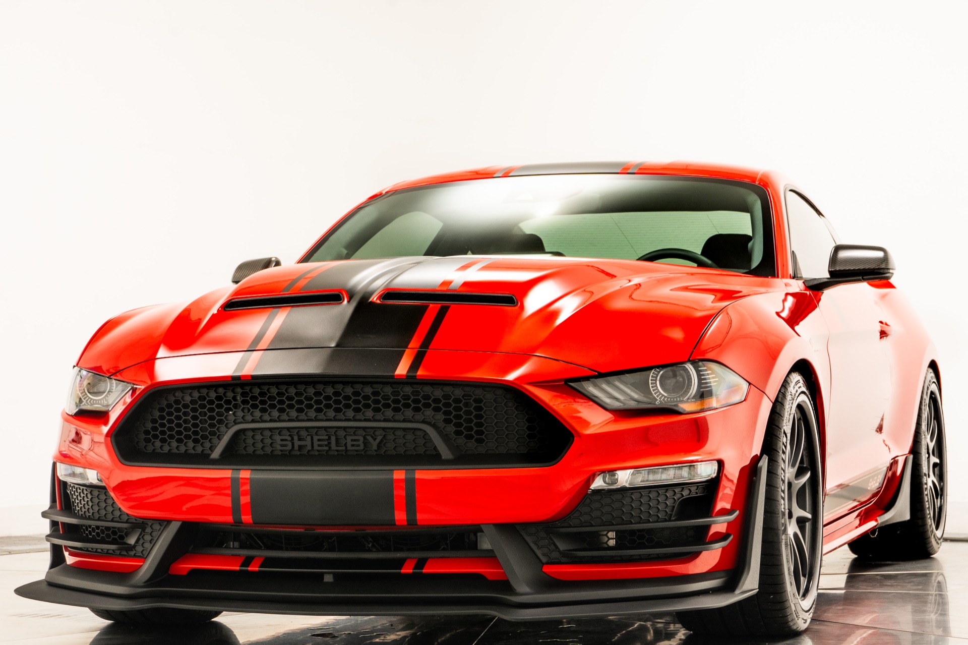Mustang Shelby 2022 Red