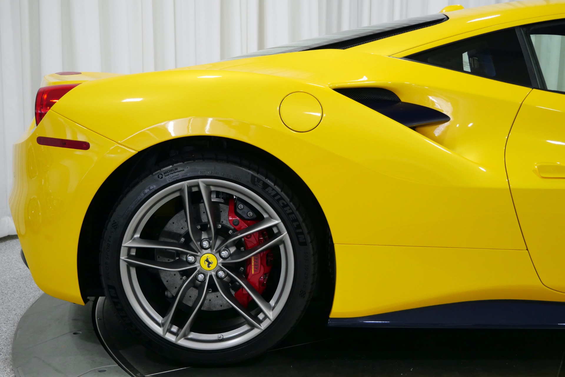 A Ferrari of some sort : r/whatisthiscar