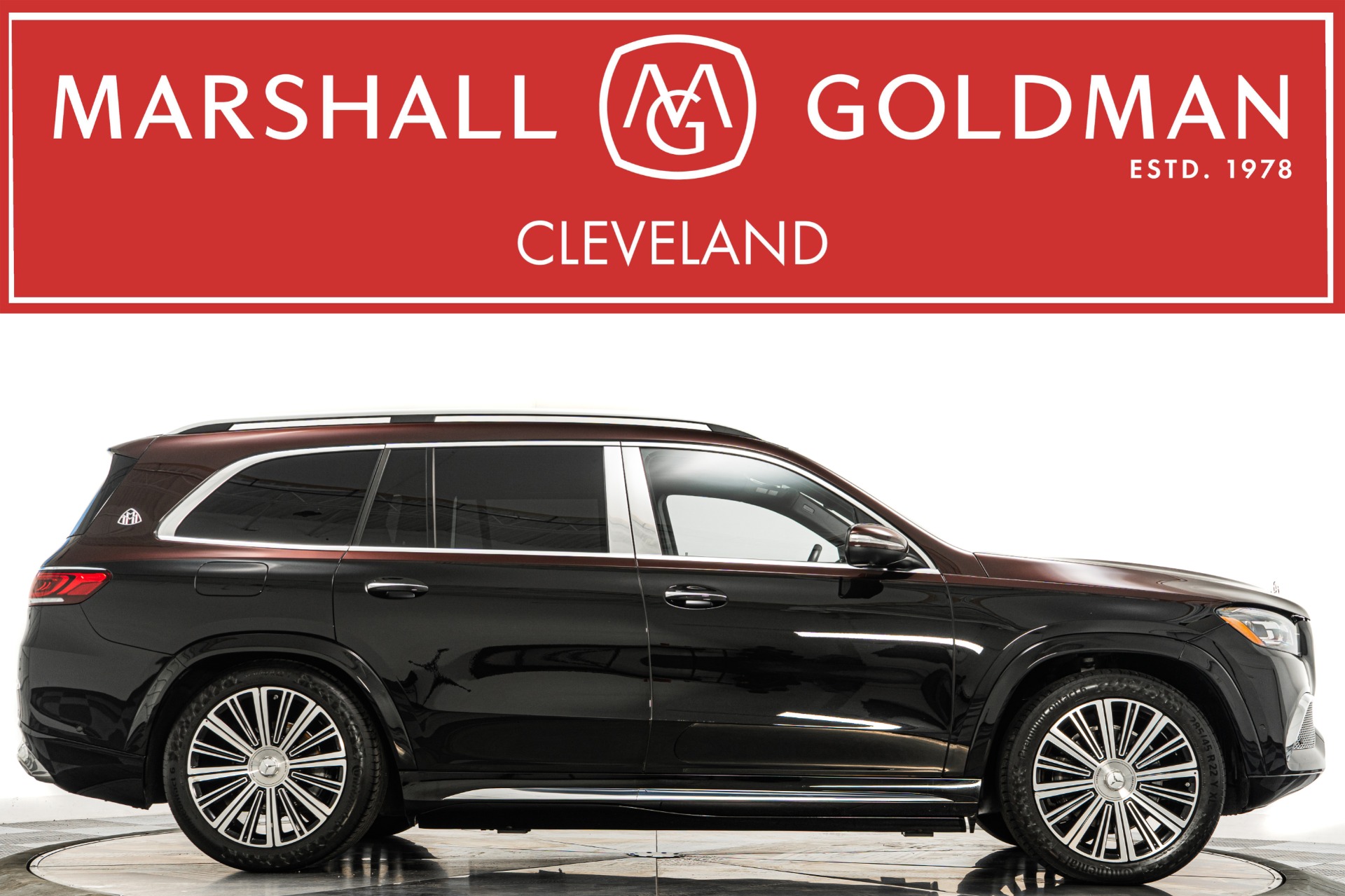 Obsidian Black Metallic/Rubelite Red Metallic 2023 Mercedes-Benz ...