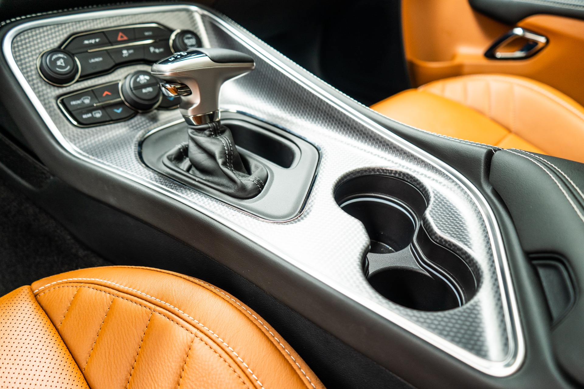 2016 Dodge Challenger Hellcat Interior